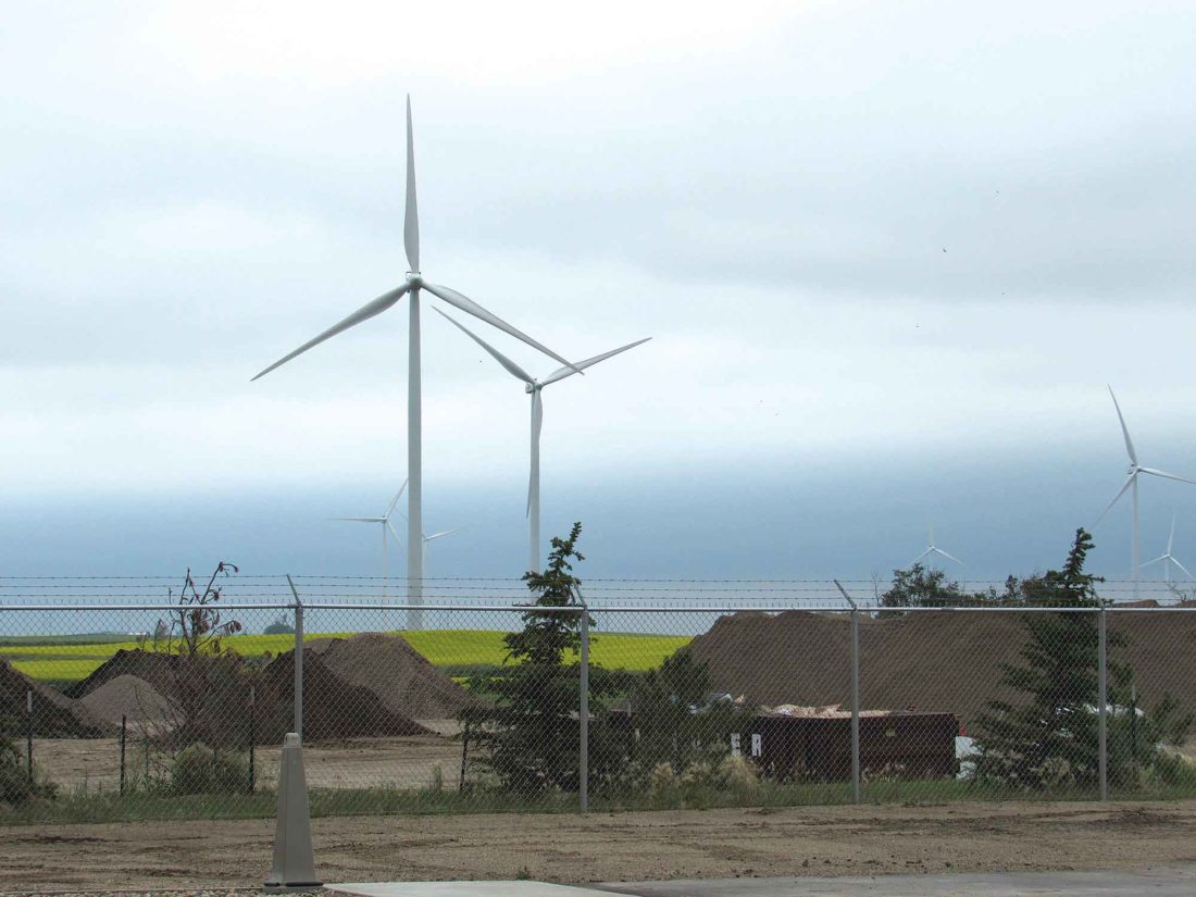 Border Winds wind farm operates near Rolla | News, Sports, Jobs - Minot ...